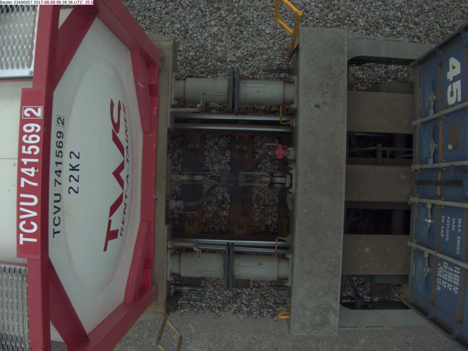 Area scan cameras and line scan camera